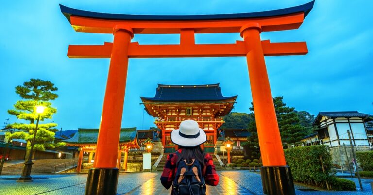 What to Wear: Japanese Dress Code - Japan OFW